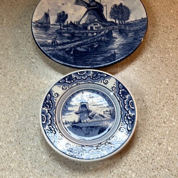 blue delft plates | Wall Decor | Delft Blue Hand Painted In Holland ...